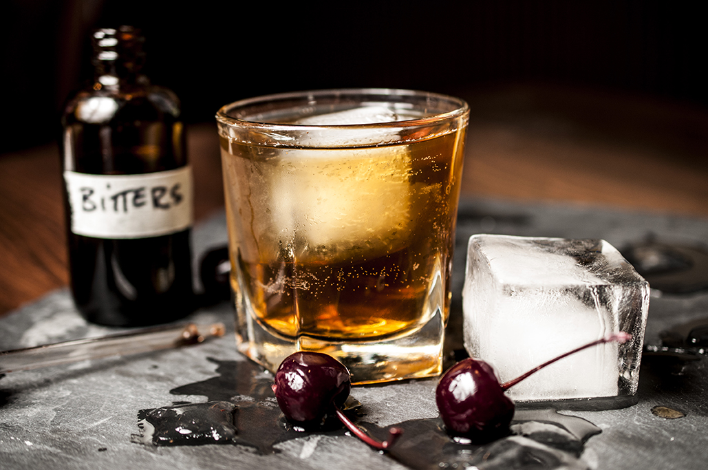 HAPPY HOUR | Moot House